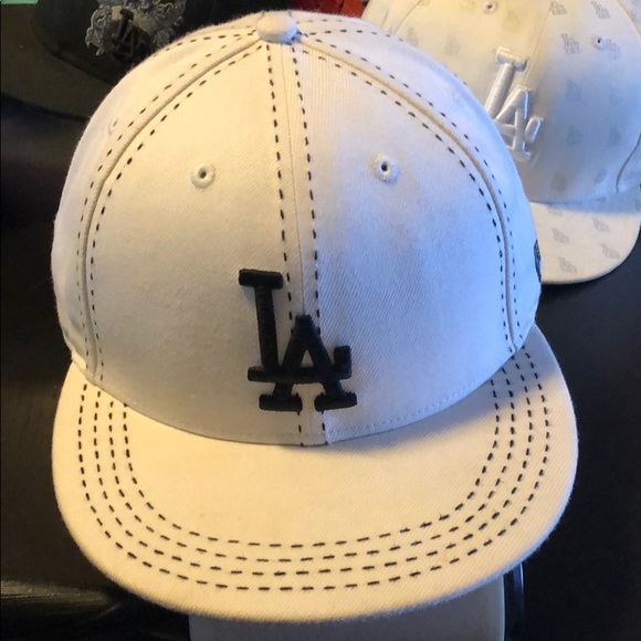 New Era | Accessories | Vintage New Era La Fitted Cap Size 7 34 | Poshmark